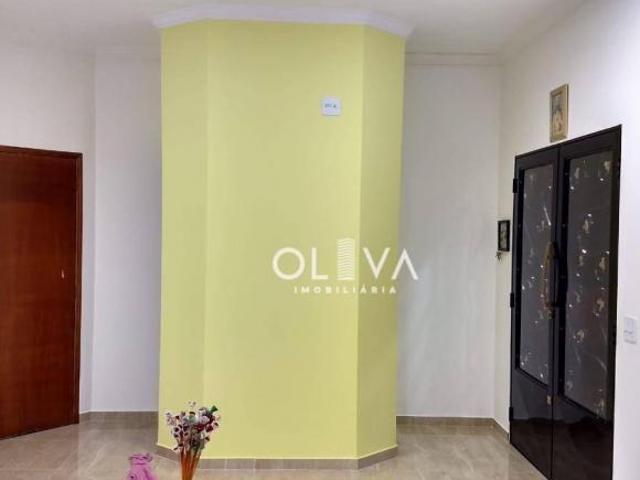 Sobrado para venda em Jardim São Marco de 299.00m² com 4 Quartos e 2 Suites