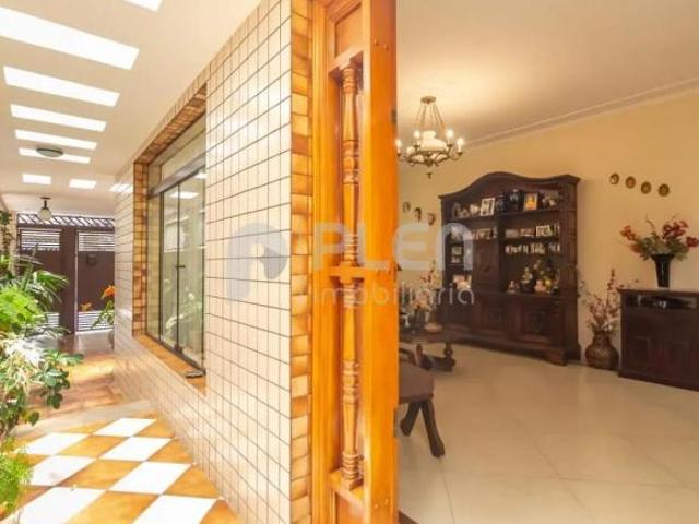 Sobrado para venda em Jardim São Paulo Zona Norte com 3 quartos, sendo 1 suíte, 208m², São Paulo
