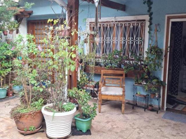 Sobrado para venda em Jardim Sabará com 3 quartos, sendo 1 suíte, 200m²
