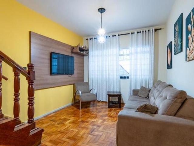 Sobrado para venda em Jardim Sandra com 4 quartos, sendo 4 suítes, 86m²