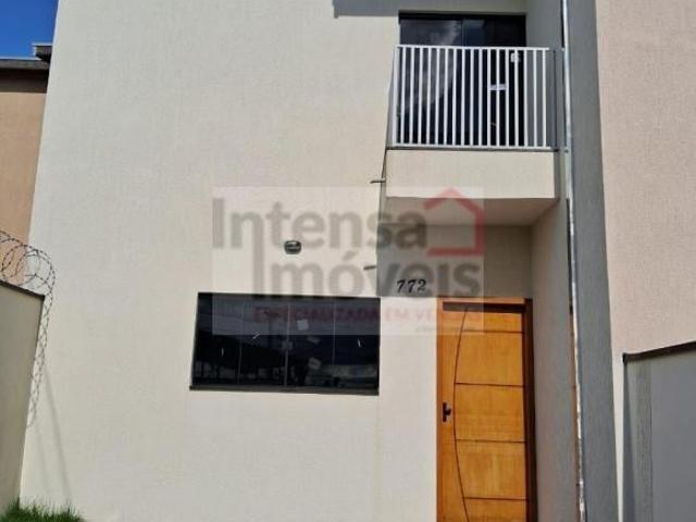 Sobrado para venda em Jardim Sandra Maria de 84.00m² com 2 Quartos e 2 Garagens
