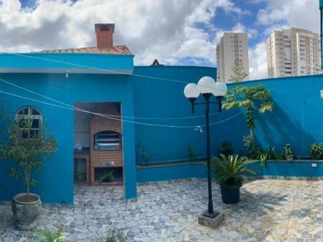 Sobrado para venda em Jardim Santa Mena de 146.00m² com 3 Quartos, 1 Suite e 2 Garagens