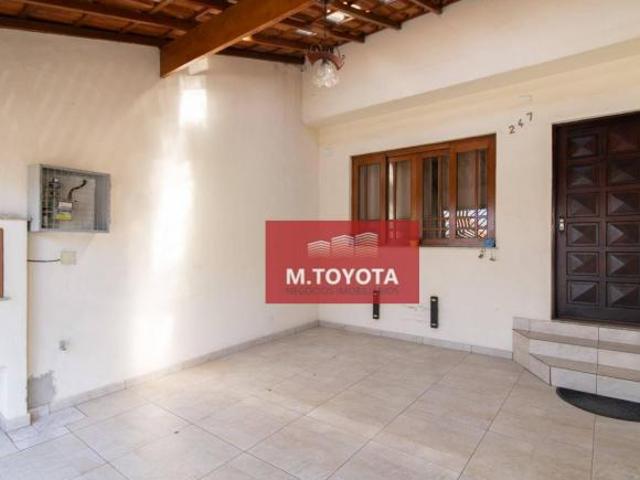 Sobrado para venda em Jardim Santa Mena de 142.00m² com 3 Quartos e 2 Garagens