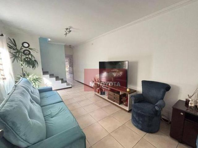Sobrado para venda em Jardim Santa Mena de 156.00m² com 3 Quartos, 1 Suite e 4 Garagens