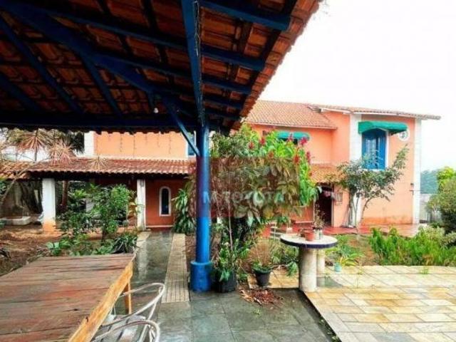 Sobrado para venda em Jardim Santo Afonso de 388.00m² com 3 Quartos, 1 Suite e 5 Garagens
