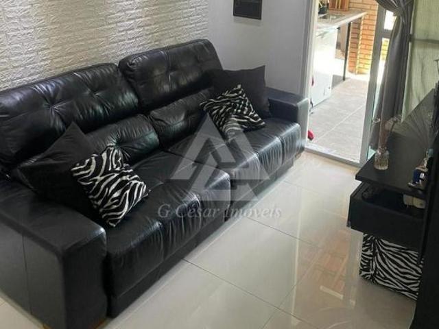 Sobrado para venda em Jardim Santo Antônio de 130.00m² com 3 Quartos, 1 Suite e 2 Garagens