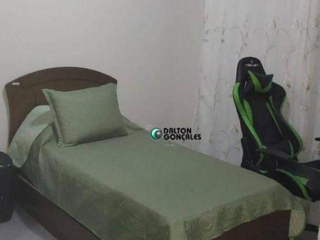 Sobrado para venda em Jardim Turim de 162.00m² com 3 Quartos e 2 Garagens