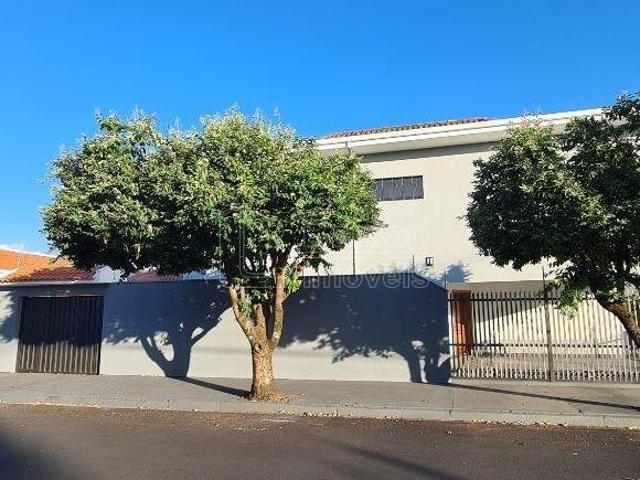 Sobrado para venda em Jardim Tabapuã vila Xavier de 291.00m² com 5 Quartos, 1 Suite e 5 Garagens
