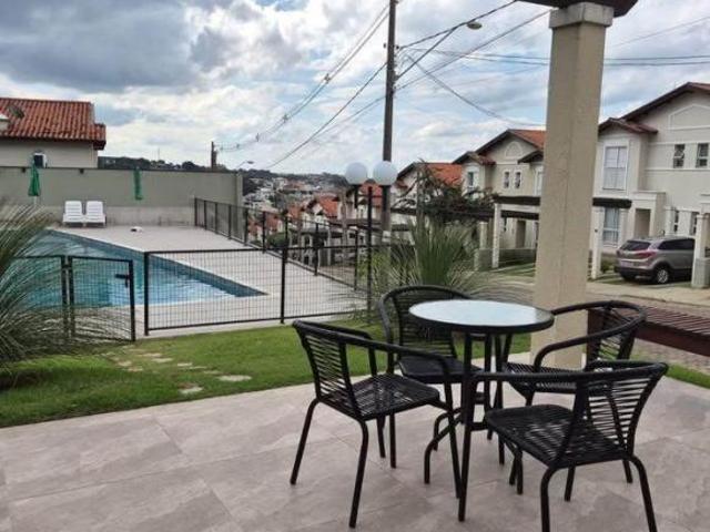 Sobrado para venda em Jardim Tropical de 110.00m² com 3 Quartos, 1 Suite e 2 Garagens