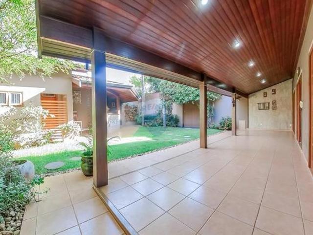 Sobrado para venda em Jardim Universitário de 339.00m² com 5 Quartos, 1 Suite e 5 Garagens