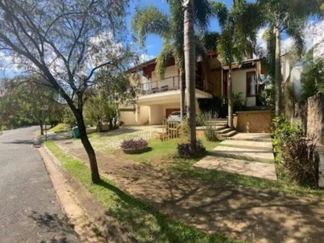 Sobrado para venda em Jardim Vila Paradiso de 337.00m² com 3 Quartos, 3 Suites e 4 Garagens