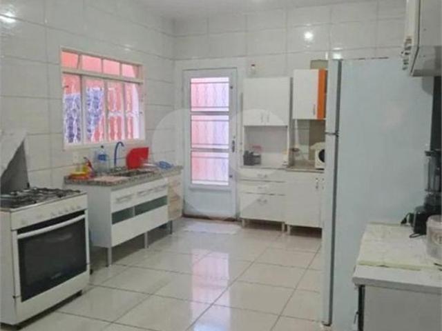 Sobrado para venda em Jardim Villagio Ghiraldelli de 200.00m² com 3 Quartos, 1 Suite e 2 Garagens