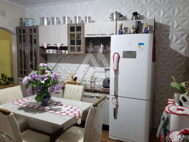 Sobrado para venda em Jardim Zaira de 226.00m² com 3 Quartos e 2 Garagens