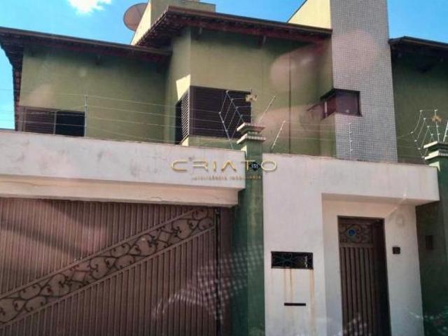 Sobrado para venda em Jundiaí, Anápolis