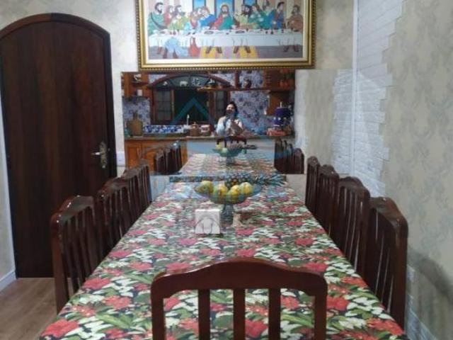 Sobrado para Venda em Osasco, Metalúrgicos, 3 dormitórios, 1 suíte, 2 banheiros, 2 vagas