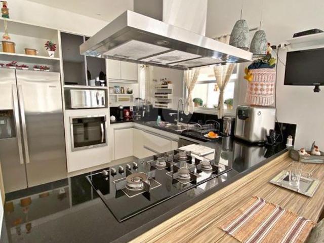 Sobrado para venda em Loteamento Reserva Da Serra de 399.00m² com 5 Quartos, 4 Suites e 4 Garagens