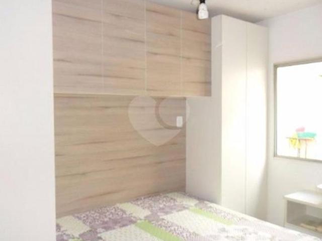 Sobrado para venda em Loteamento Reserva Ermida de 188.00m² com 2 Quartos, 2 Suites e 3 Garagens