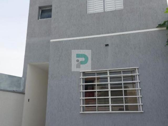 Sobrado para Venda em Mogi das Cruzes, vila pomar, 3 dormitórios, 1 suíte, 2 banheiros, 2 vagas