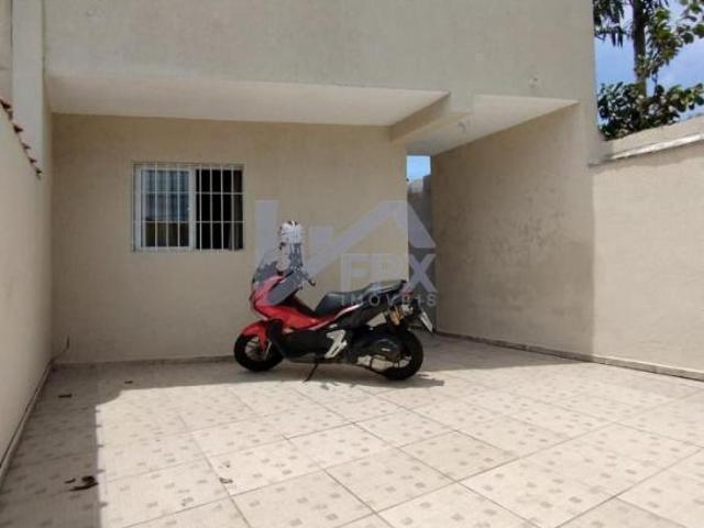 Sobrado para Venda em Mongaguá, Balneário Regina Maria, 2 dormitórios, 2 banheiros, 1 vaga