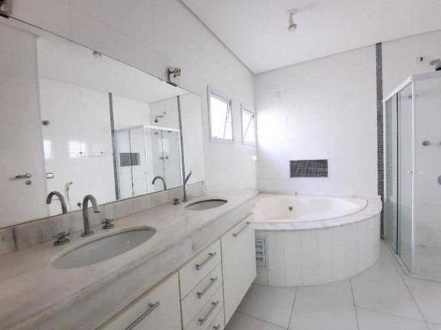 Sobrado para venda em Mont Blanc de 280.00m² com 3 Quartos, 3 Suites e 4 Garagens