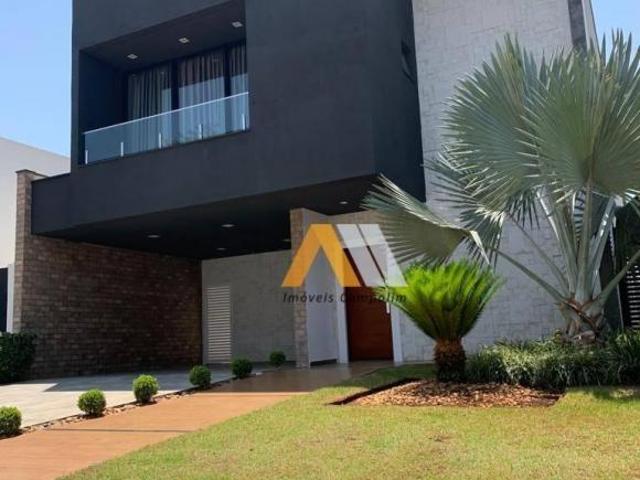 Sobrado para venda em Mont Blanc de 320.00m² com 3 Quartos e 3 Suites