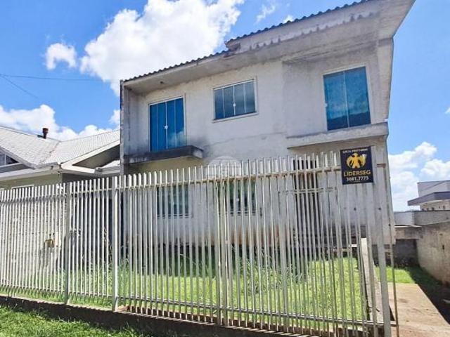 Sobrado para venda em Monte Líbano de 208.00m² com 3 Quartos, 1 Suite e 3 Garagens