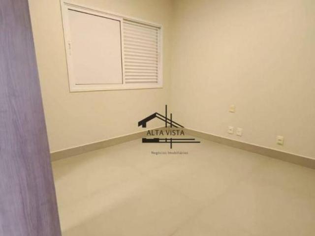 Sobrado para venda em Morada da Colina, Uberlândia