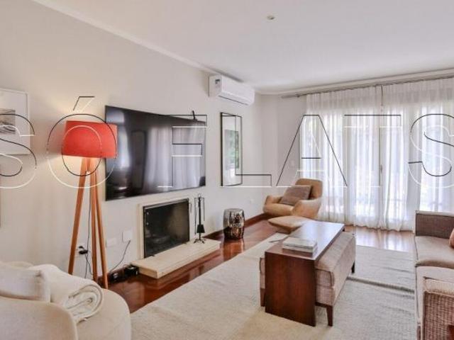 Sobrado para venda em Morumbi de 463.00m² com 5 Quartos, 3 Suites e 4 Garagens