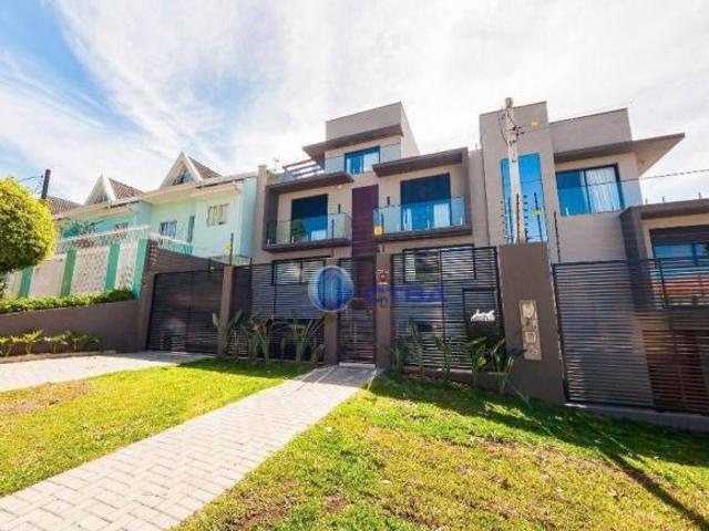 Sobrado para venda em Mossunguê de 180.00m² com 3 Quartos, 3 Suites e 3 Garagens