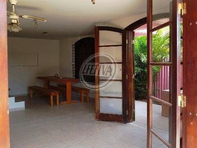 Sobrado para venda em Matinhos em Matinhos Paraná de 209.00m² com 4 Quartos, 2 Suítes e 2 Garagens