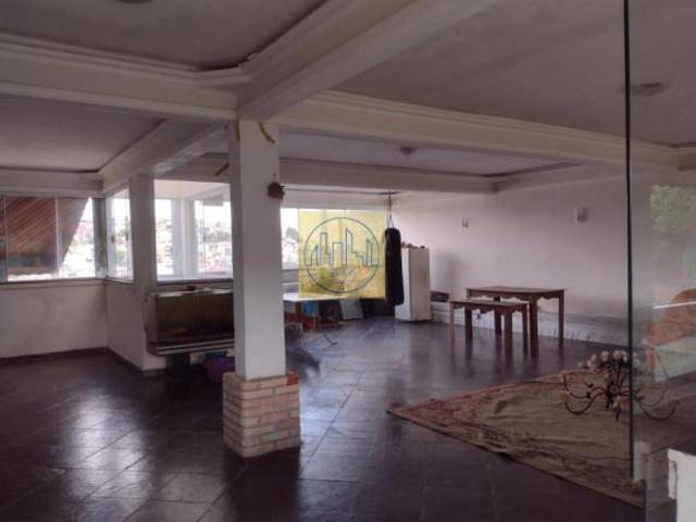 Sobrado para Venda em Mauá, Vila Nossa Senhora das Vitórias, 5 dormitórios, 2 suítes, 4 banheiros