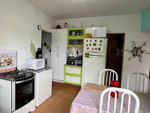 Sobrado para Venda em Mauá, Parque das Américas, 2 dormitórios, 1 banheiro, 2 vagas