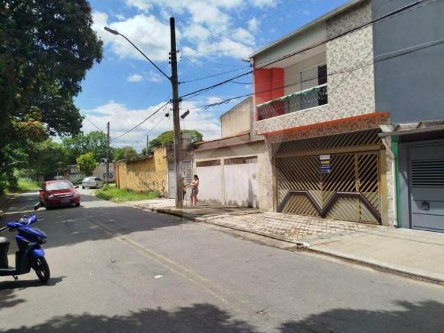 Sobrado para Venda em Mauá / SP no bairro Jardim Sônia Maria