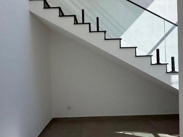 Sobrado para venda em Medeiros de 260.00m² com 3 Quartos e 3 Suites
