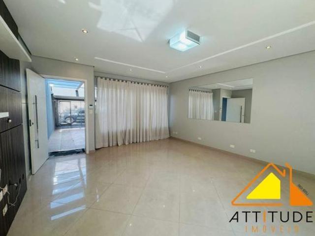 Sobrado para venda em Nova Petrópolis de 260.00m² com 3 Quartos, 3 Suites e 4 Garagens
