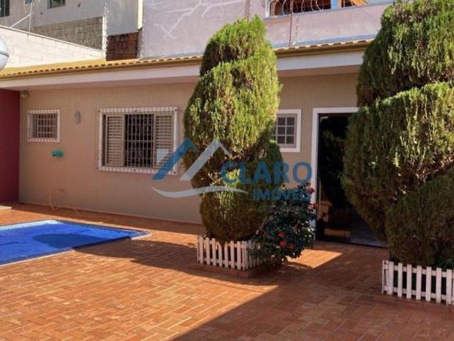 Sobrado para venda em Novo Jardim Pagani de 360.00m² com 4 Quartos, 2 Suites e 4 Garagens