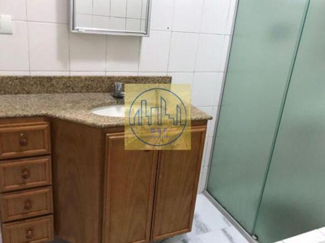Sobrado para Venda em São Bernardo do Campo, Assunção, 5 dormitórios, 1 suíte, 3 banheiros, 3 vagas