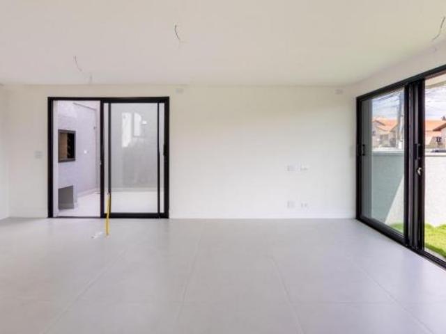 Sobrado para venda em São Braz de 150.50m² com 3 Quartos, 1 Suite e 2 Garagens