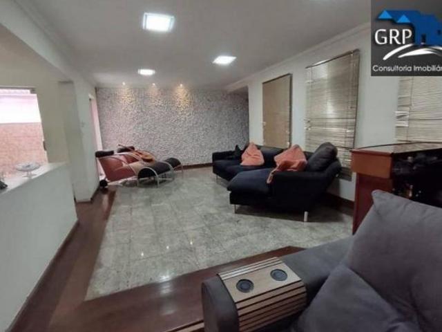 Sobrado para Venda em São Caetano do Sul, Boa Vista, 3 dormitórios, 3 suítes, 6 banheiros, 6 vagas