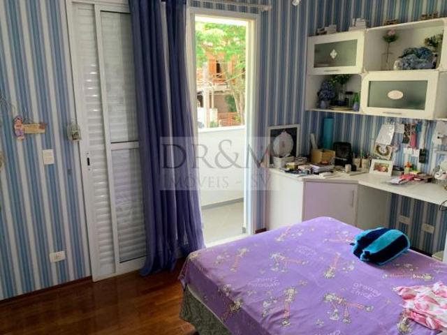 Sobrado para Venda em São José dos Campos, Jardim Esplanada, 4 dormitórios, 1 suíte, 3 banheiros, 4