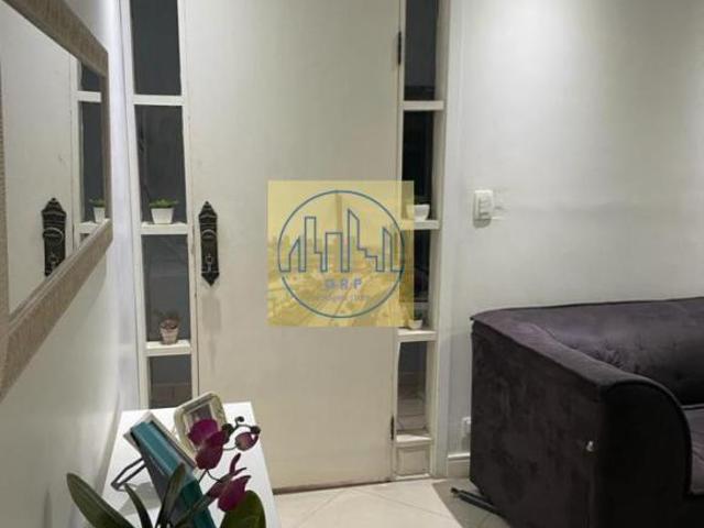 Sobrado para Venda em São Paulo, Jardim Brasília Zona Leste, 4 dormitórios, 2 banheiros, 2 vagas