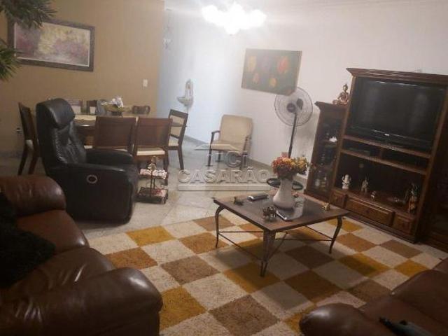 Sobrado para Venda em São Paulo, São João Clímaco, 3 dormitórios, 1 suíte, 4 banheiros, 3 vagas