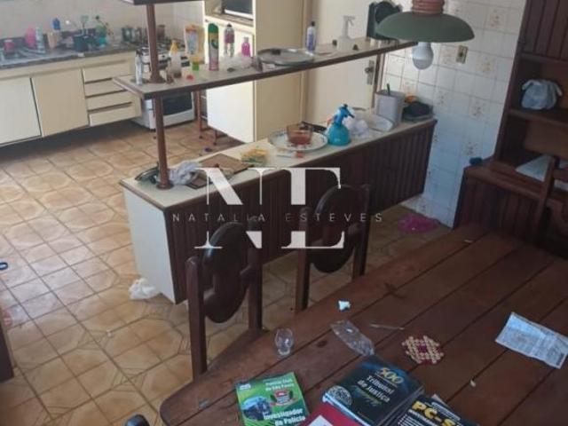Sobrado para Venda em São Vicente, Catiapoa, 4 dormitórios, 1 suíte, 3 banheiros, 3 vagas