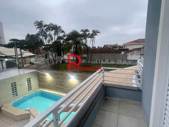 Sobrado para venda em Solemar em Praia Grande São Paulo de 173.00m² com 4 Quartos, 4 Suítes e 4 Garagens