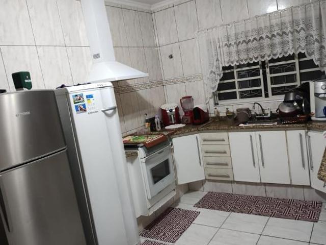Sobrado para Venda em Sorocaba, Jardim São Guilherme, 2 dormitórios, 1 suíte, 3 banheiros, 3 vagas