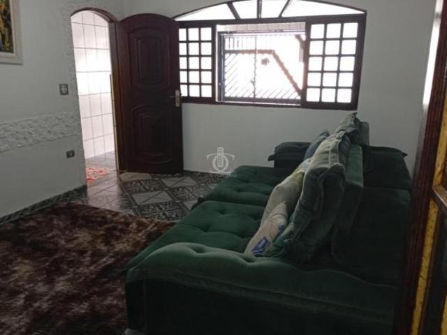 Sobrado para Venda em Santo André, Parque Marajoara, 3 dormitórios, 2 banheiros, 2 vagas
