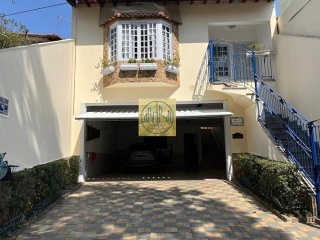 Sobrado para Venda em Santo André, Vila Alice, 3 dormitórios, 1 suíte, 3 banheiros, 8 vagas