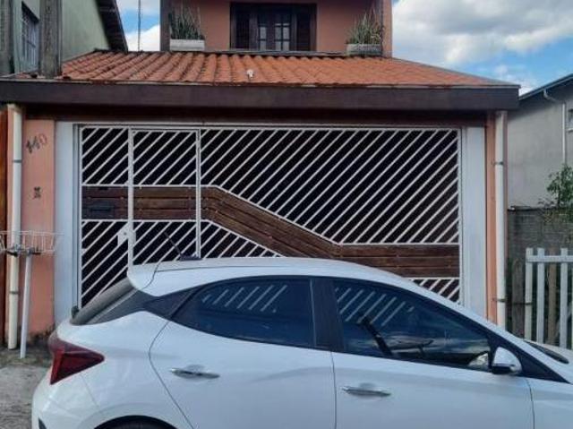 Sobrado para Venda em Santa Branca, Jardim Albuquerque, 4 dormitórios, 2 banheiros, 2 vagas