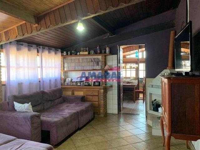 Sobrado para venda em Santa Branca