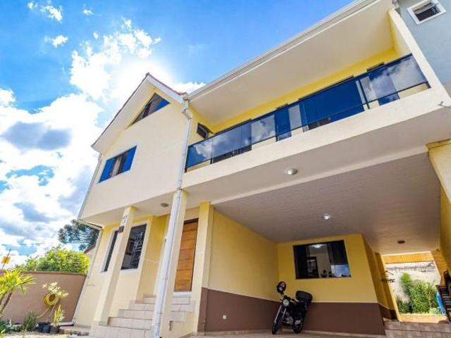 Sobrado para venda em Santa Quitéria de 250.00m² com 5 Quartos, 3 Suites e 4 Garagens